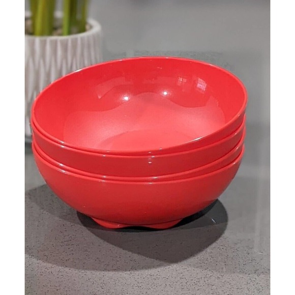 Tupperware | Dining | Tupperware Bowls Set Of 4 Open House 24 Oz Cereal ...